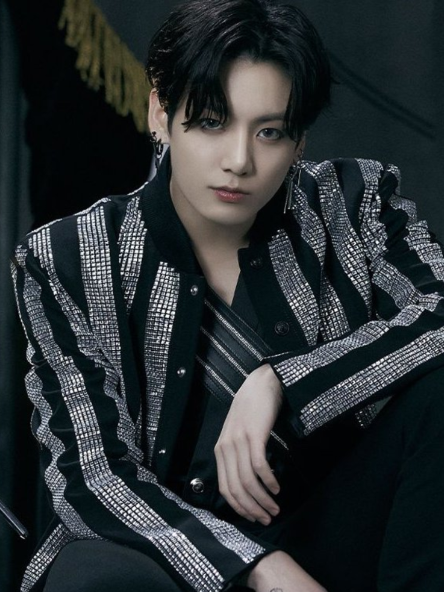 BTS member Jungkook’s hottest concert looks | Zoom TV