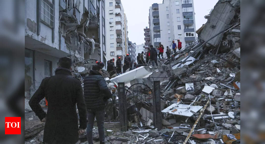 Turkey: World powers rush to offer Turkey, Syria aid over earthquake - Times of India