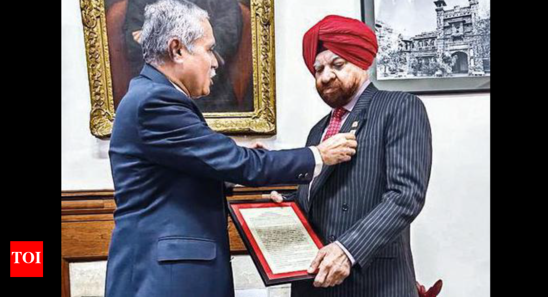 Gurmeet Singh: Pondicherry University vice-chancellor Gurmeet Singh ...