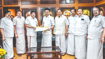 Dmk: Bjp’s Sc Wing Leader Joins Dmk, Vows To Work For Victory In Bypoll ...