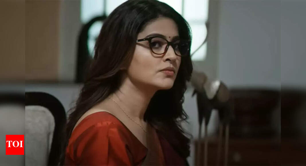 Christopher Movie Review: Typical cop movie showcasing a stylish ...