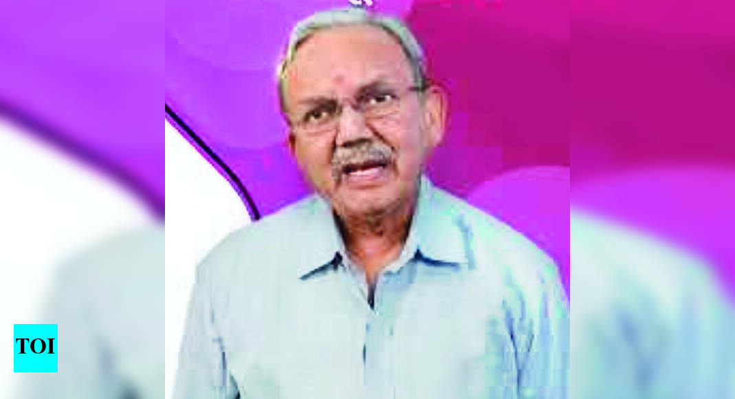 Dr R K Patel, Makes Sudden Exit As Unmicrc Director | Ahmedabad News ...