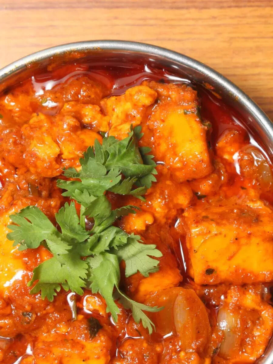 Paneer Gravy Recipe: How to make Dhaba-Style Paneer GravyHow to make ...