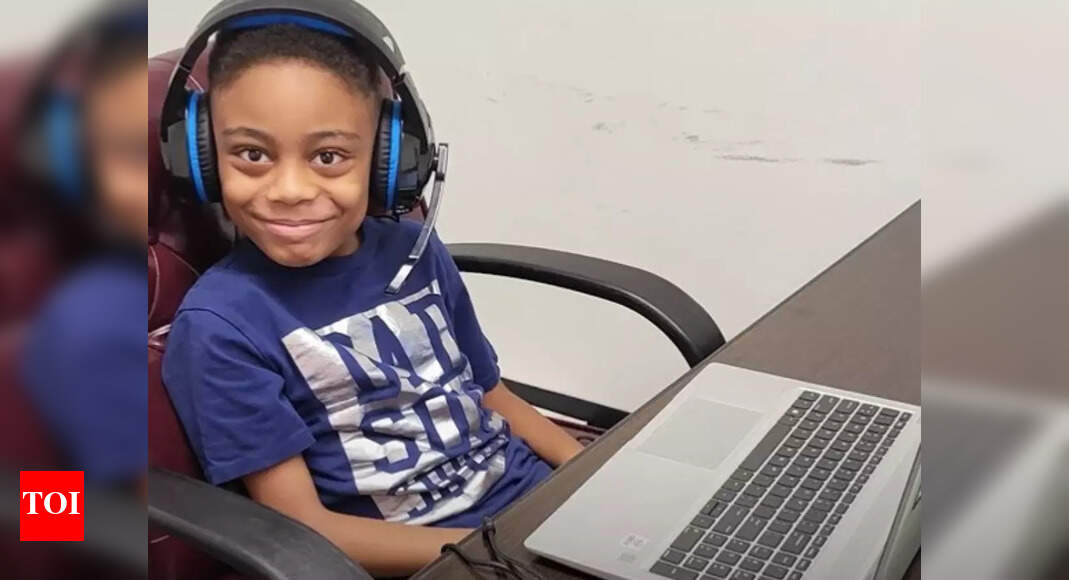 9-year-old prodigy is the youngest to graduate from his school! - Times ...