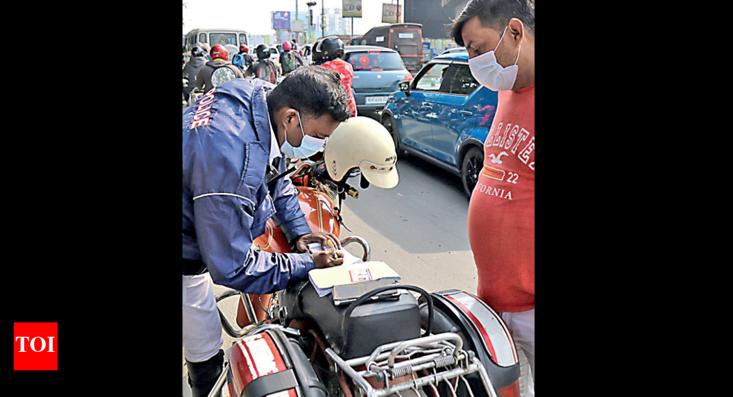 Kolkata Police's annual traffic fine up 3-fold in a year | Kolkata News ...