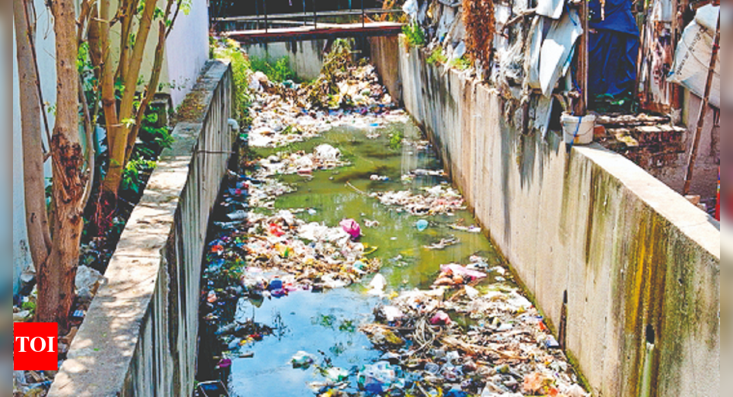 Rain Water Drainage Canal Turns Dump Yard In Madurai | Madurai News ...