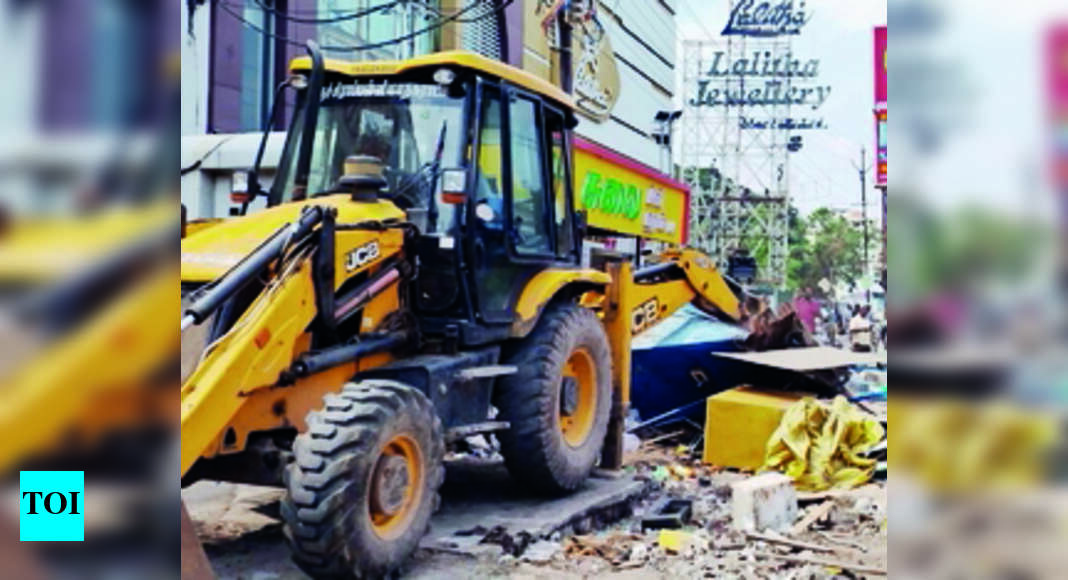 Chathiram: Encroachments Near Chathiram Bus Stand Evicted | Trichy News ...