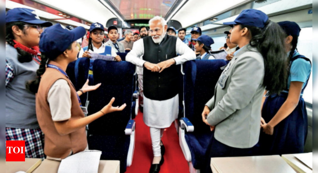 Vande Bharat Express reflects scale, speed of nation's growth: PM ...