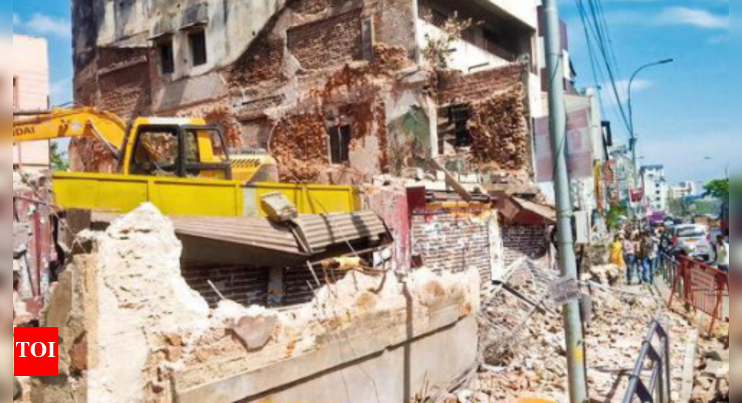 Inspect building demolition safety measures, Greater Chennai ...