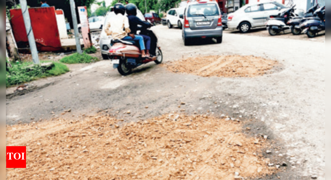 5 Main Roads In Each District To Be Renovated At A Cost Of 6,500 Crore ...