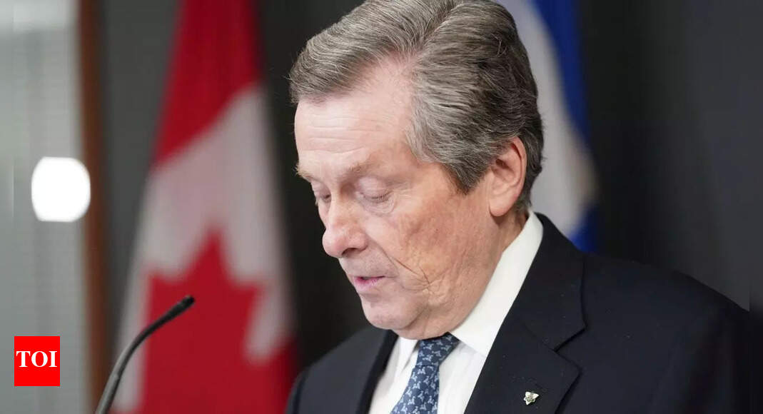 Toronto mayor resigns after admitting to affair with staffer - Times of ...
