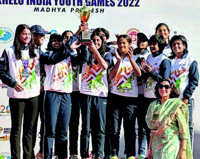 Karnataka: Karnataka Girls Clinch Team Crown In Bhopal | Bengaluru News ...