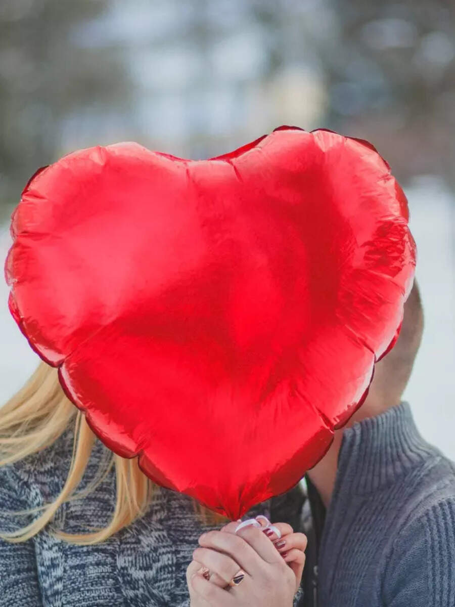 Here are 20 different types of kisses | Times of India