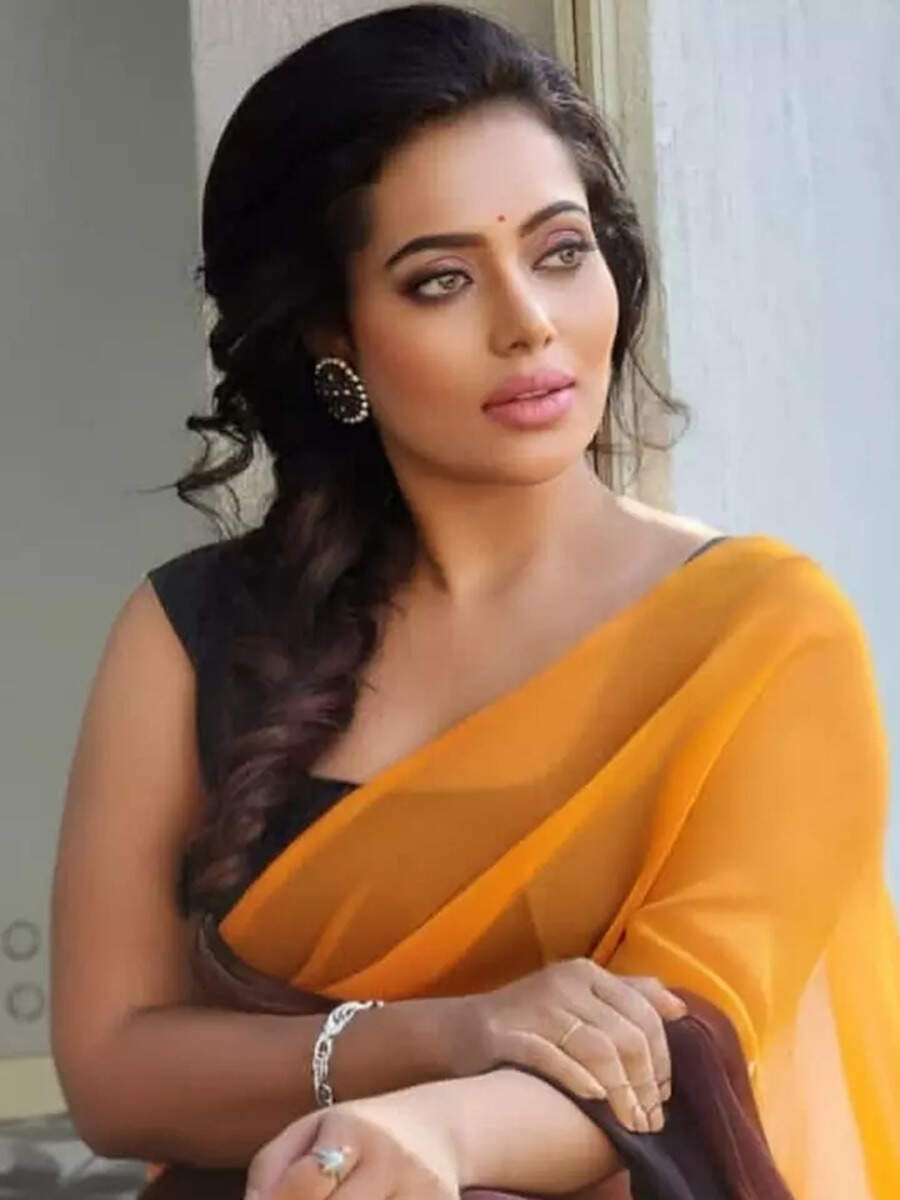 Best looks of Remya Panicker | Times of India