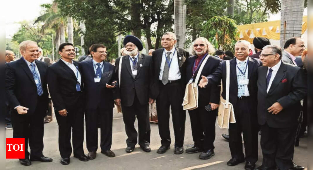 After 3 Yrs, Pec Holds Global Alumni Meet | Chandigarh News - Times of ...