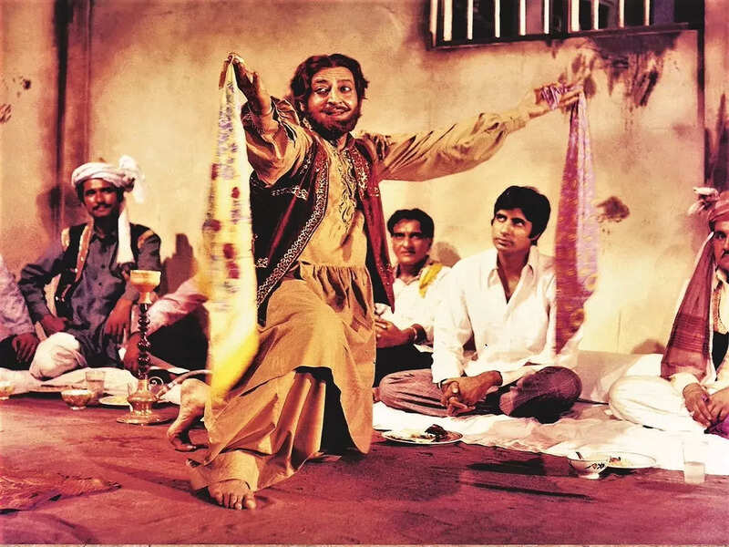 Throwback: Pran was the rare actor with superhit songs | Hindi Movie ...