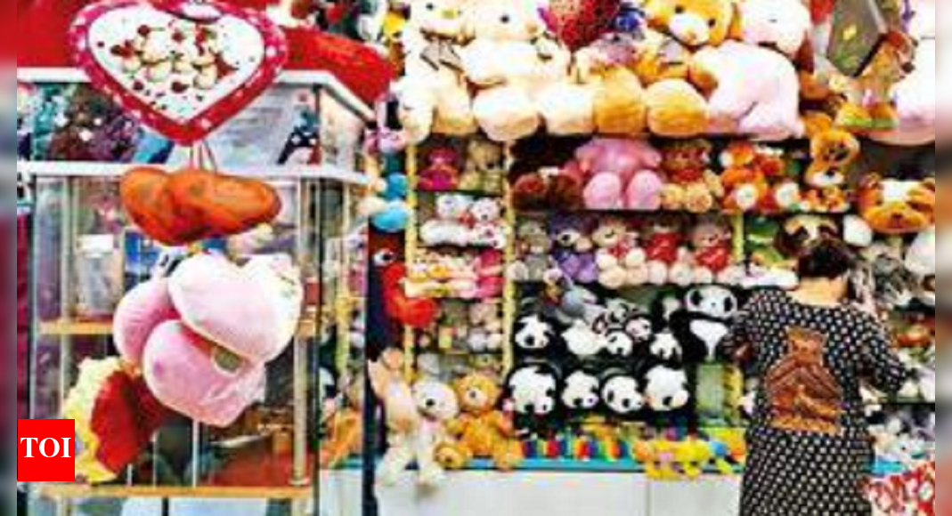 Valentine: Kudla gears up for Valentine's Day in Mangaluru | Mangaluru ...