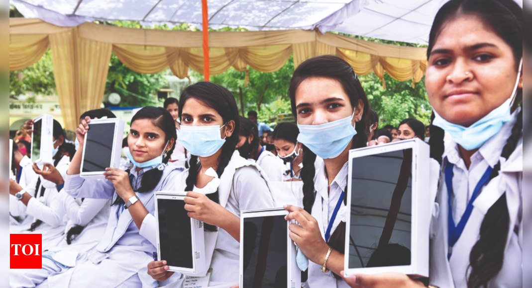 Boards Just Two Weeks Away, Students Told To Return Tabs | Gurgaon News ...