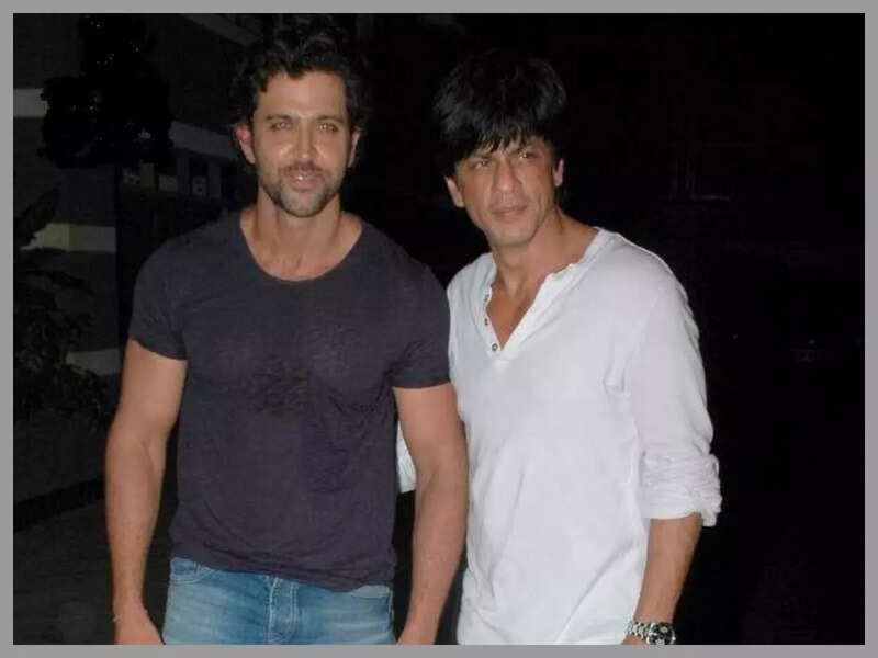 Shah Rukh Khan has a special message for Hrithik Roshan; says he is 'waiting to see him in ...