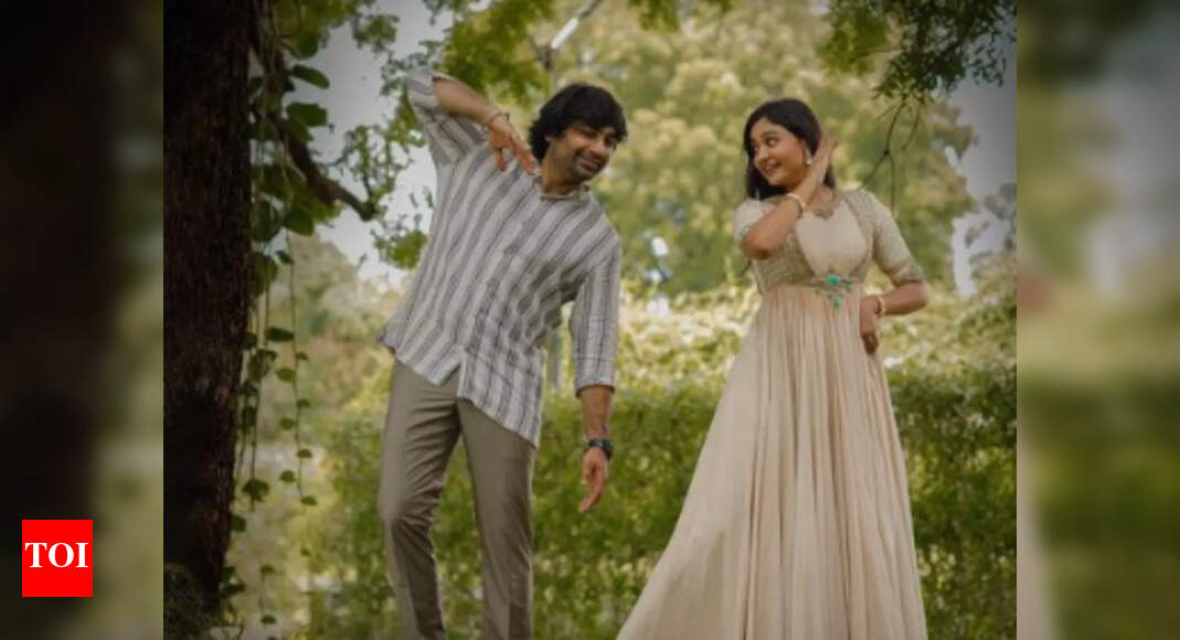 Malhar Thakar and Shraddha Dangar releases a romantic ballad 'Shayarr ...