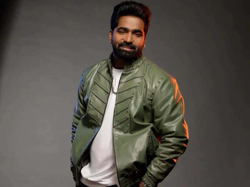 Dancer-choreographer Vaibhav Ghuge to mentor contestants in Me Honaar ...