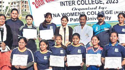 Pwc: Pwc Hosts Valentine’s Throwball Meet | Patna News - Times of India