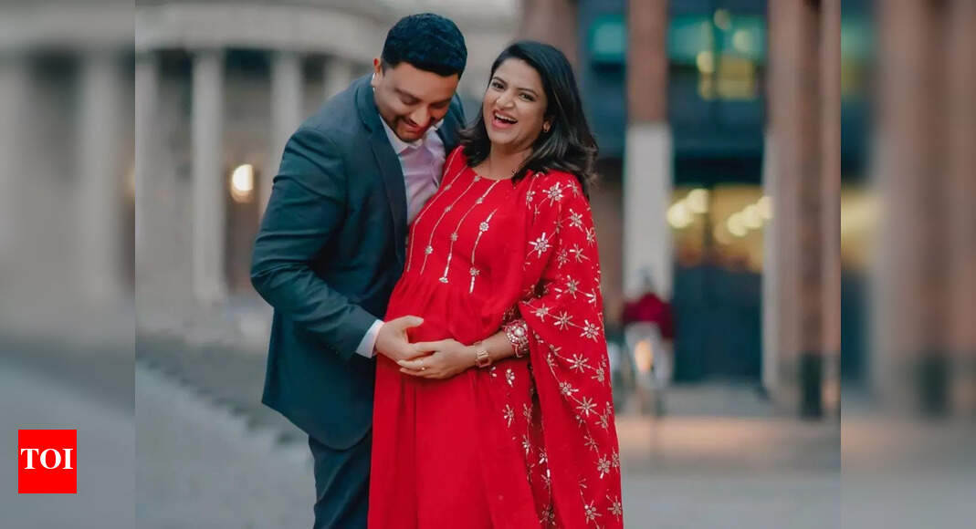 Actress Lintu Rony announces pregnancy on Valentine's Day with a heart ...