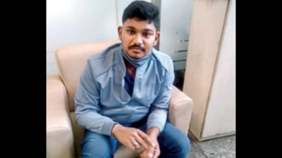 Guntur youth in Kolkata police net after all-India con job run | Kolkata News - Times of India