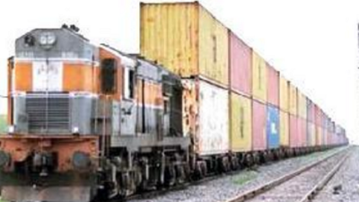 Congestion on Nagpur-Bhusawal rail tracks delaying container movement ...
