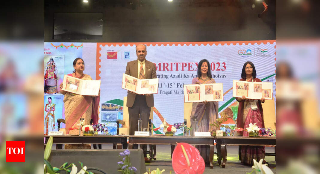 Delhi’s Pragati Maidan witnesses huge crowd on the 2nd day of AMRITPEX ...