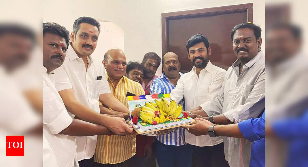 Vemal's film with Virumandi begins with a pooja | Tamil Movie News ...