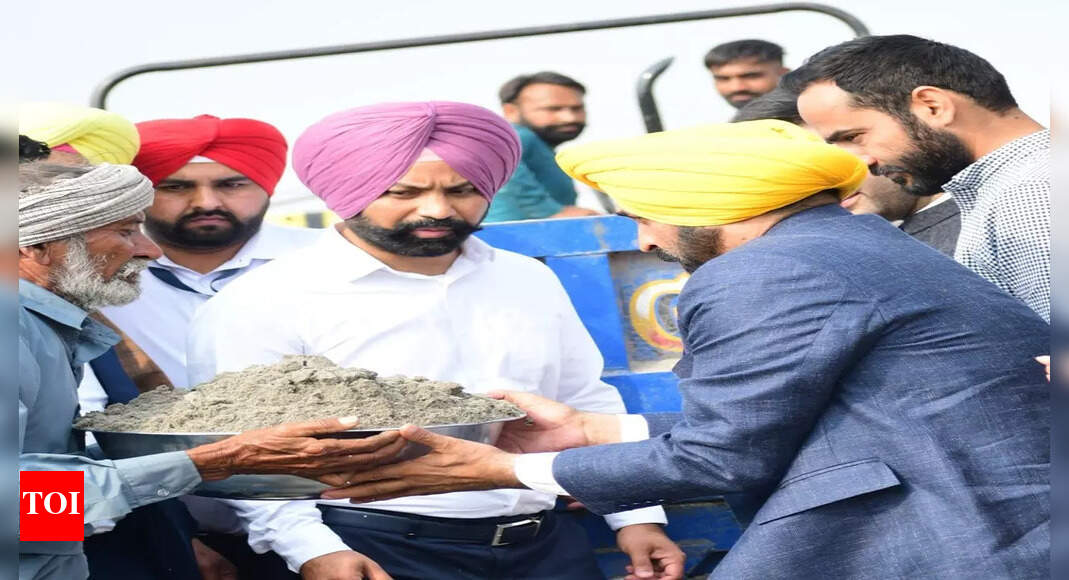 Akali Dal produced and patronised sand mafia, connived with all mafias ...