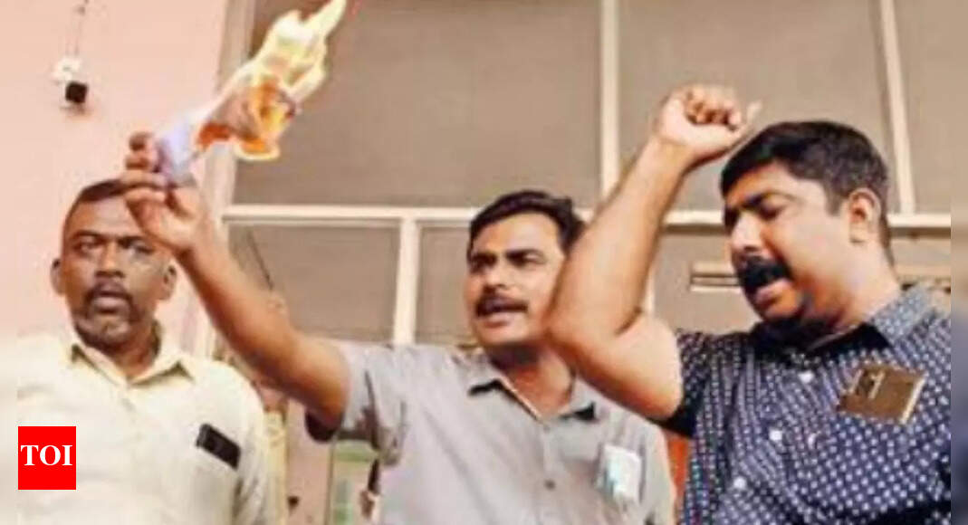 Antony Raju defends KSRTC management decision | Thiruvananthapuram News ...