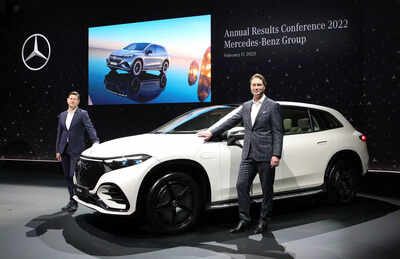 Mercedes-Benz eyes more direct sales amid earnings pressure - Times of ...