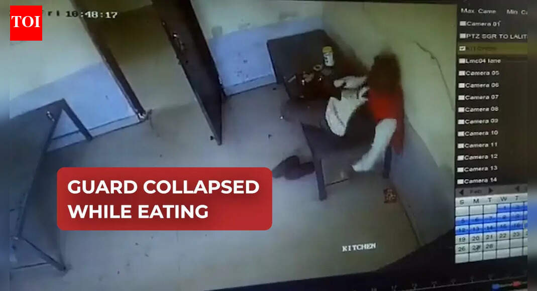 On cam: Security guard suffers heart attack while eating, collapsed