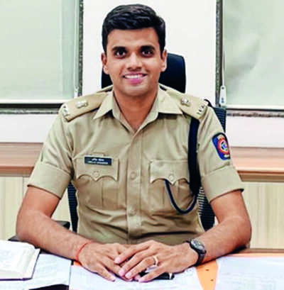 City Lad, Iitian-turned-ips Officer, Returns As Dcp | - Times of India