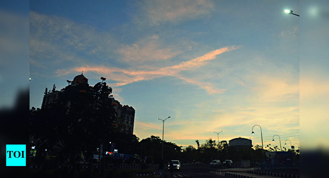 Raipur: That Summer Feeling: Both Min & Max Temperature Rise In State ...