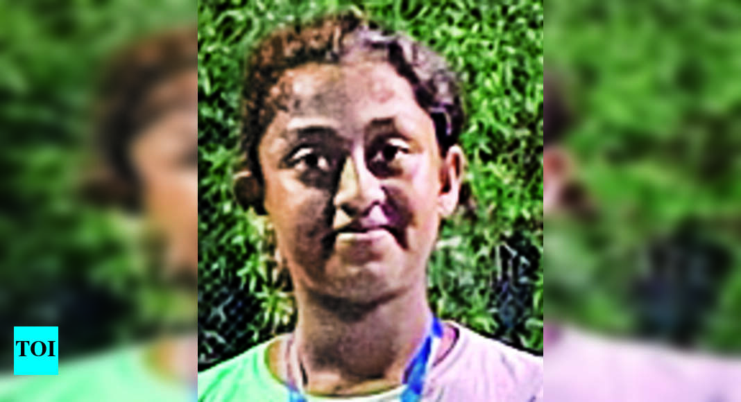 Saraswathi Vidayamandir: Joshitha Wins Silver Medal | Vijayawada News ...