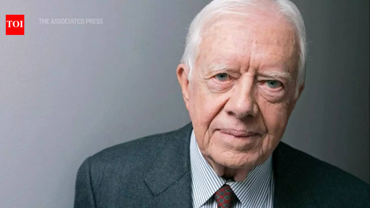Carter Center: Former President Jimmy Carter in hospice care