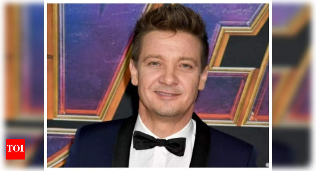 Jeremy Renner under electric stimulation therapy to build 'muscle ...