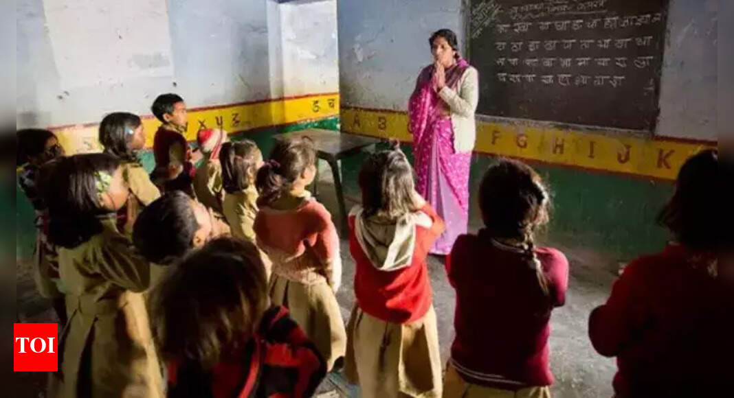 India has nearly 1.2 lakh schools with just one teacher each | India ...