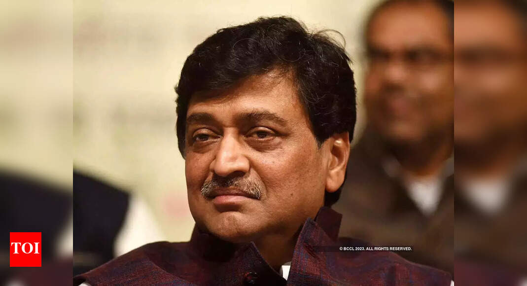 Ashok Chavan: Maharashtra ex-CM Ashok Chavan says he is being spied on ...