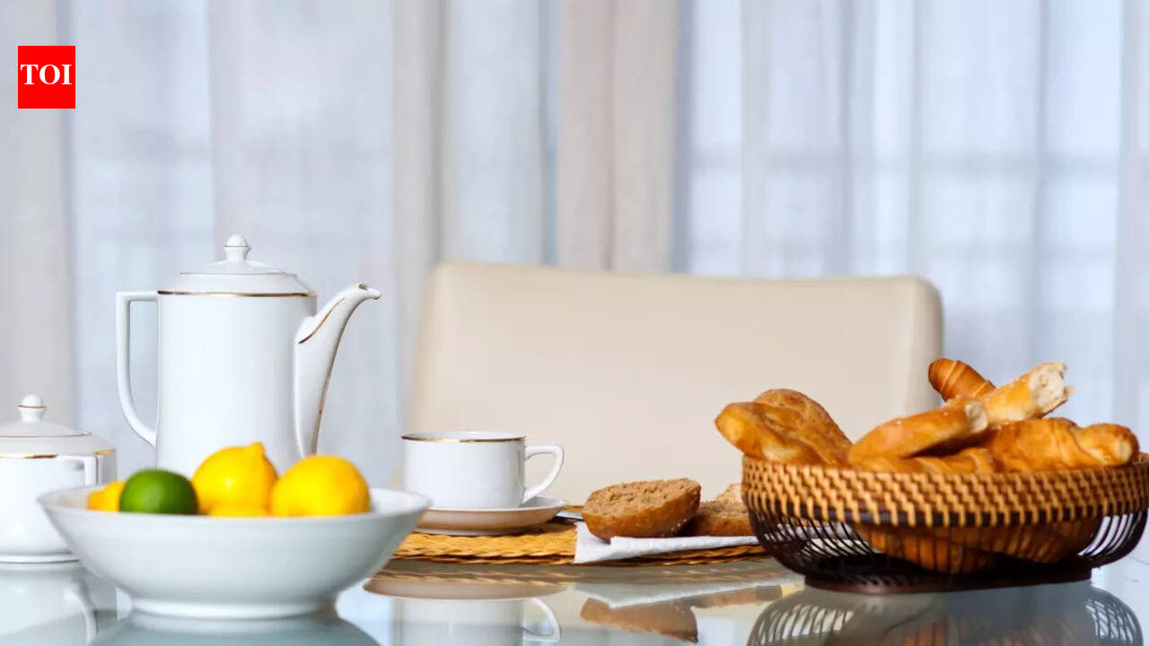 4 foods one should avoid consuming empty stomach in the morning