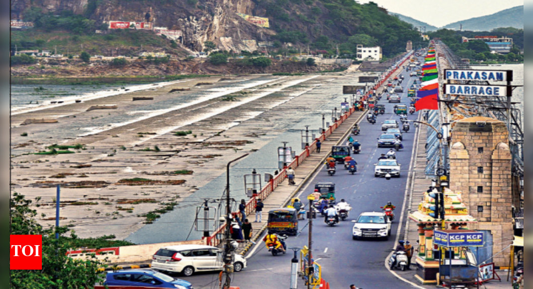Vijayawada Municipal Corporation assures water, shelter for summer | Vijayawada News - Times of ...