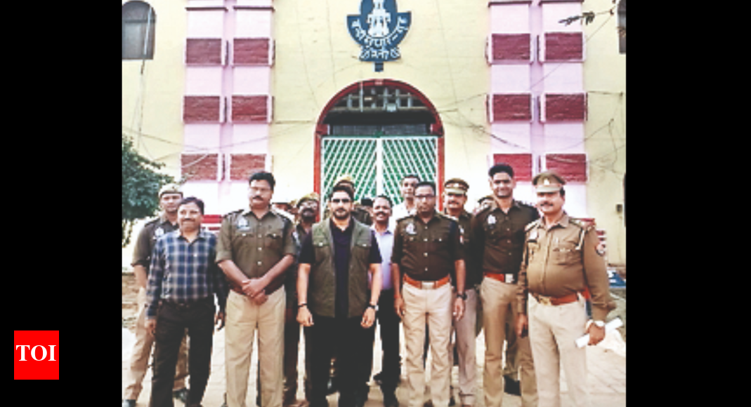 Naini Jail: Naini Jail Turns Shooting Venue For Arshad Warsi-starrer ...
