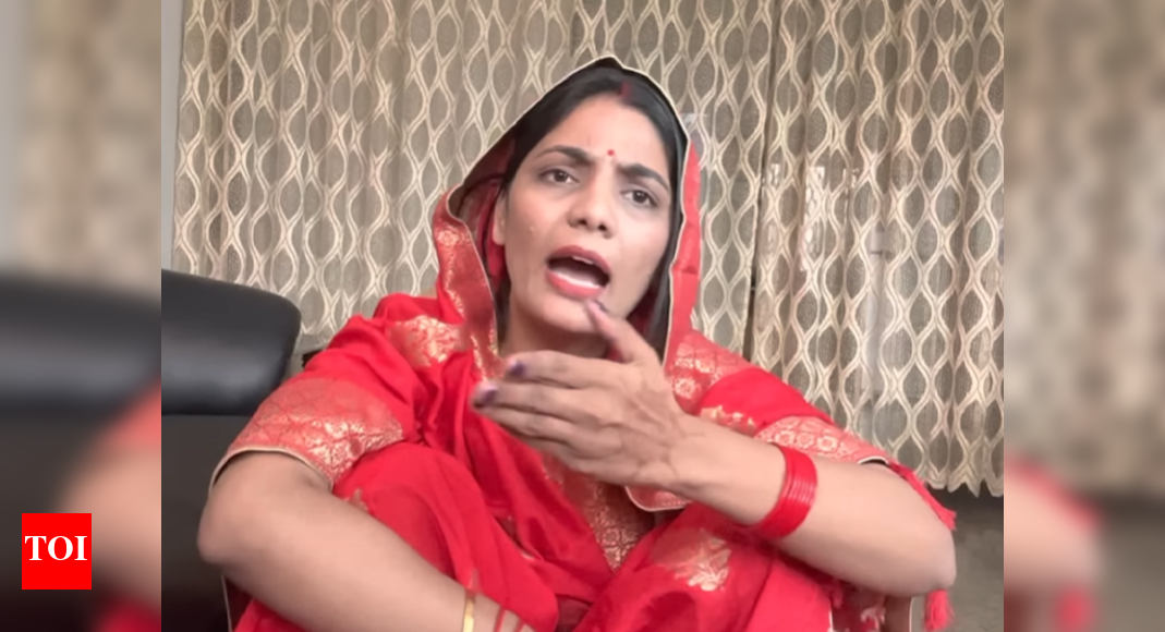 Bhojpuri singer Neha Singh Rathore receives a legal notice for her song ...