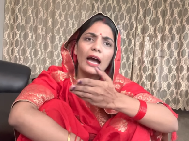 Bhojpuri singer Neha Singh Rathore receives a legal notice for her song ...