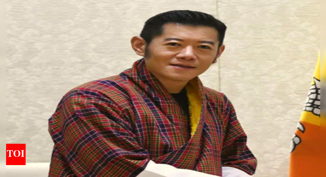 Bhutan's Prince Jigme Wangchuck becomes country's first digital citizen ...
