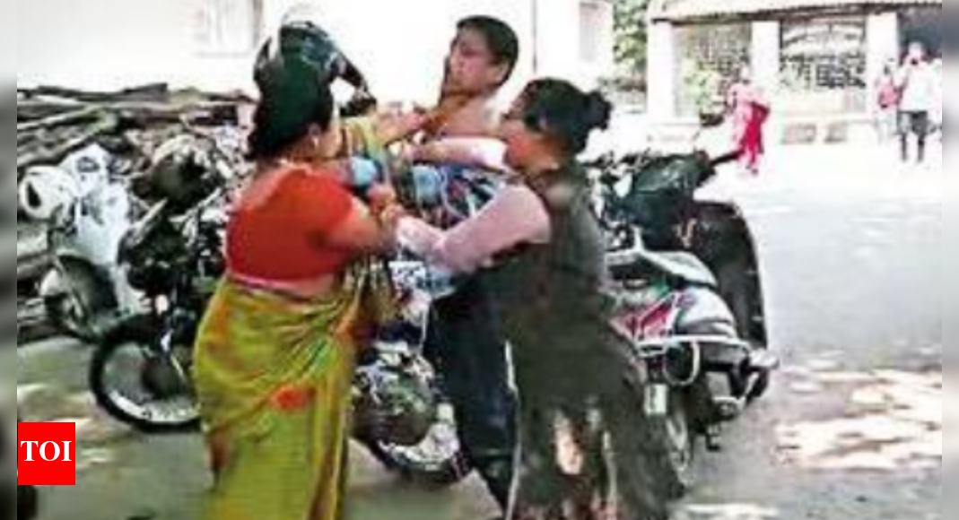 Balasore: Man held for thrashing wife with helmet at Balasore court ...
