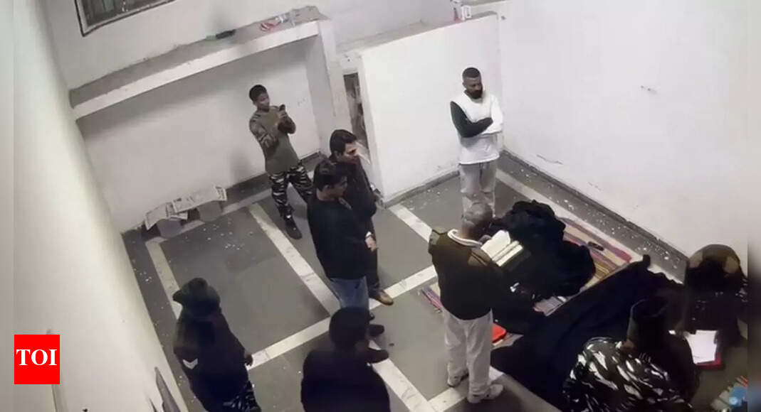 Sukesh Chandrashekhar's luxurious life inside jail: Rs 80,000 jeans ...